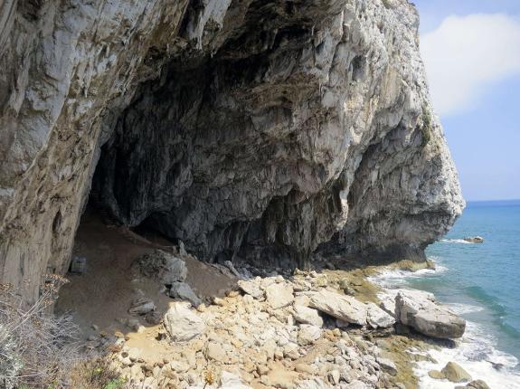 Gorham's Cave in Gibraltar is becoming famous worldwide . surinenglish.com