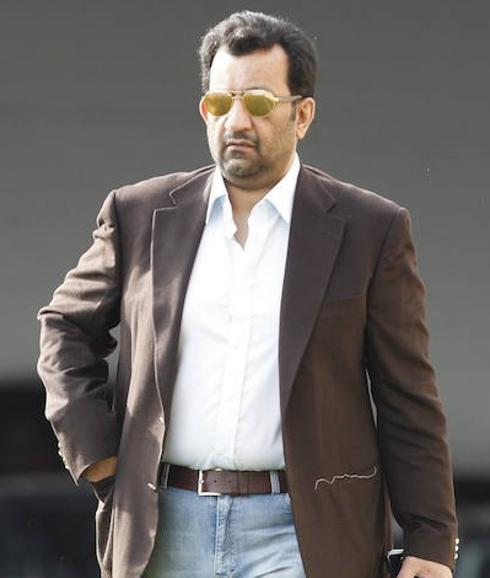 Sheikh Al-Thani announces he will return to Malaga soon . surinenglish.com